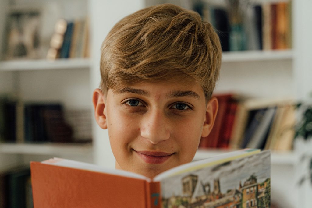 Lectura intensiva: ¿Cómo influye en la comprensión lectora?