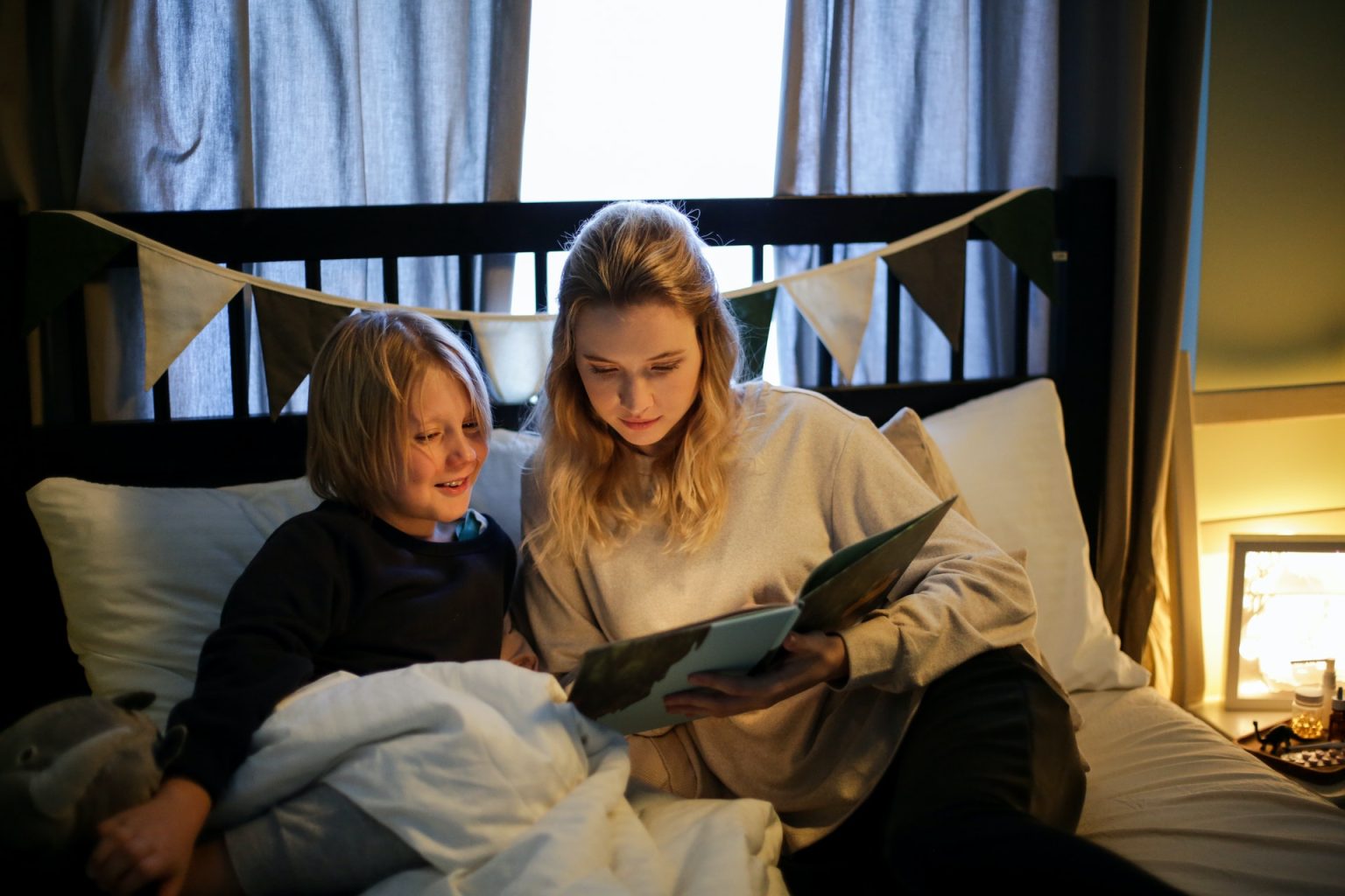 El valor de la colaboración en la lectura compartida en familia