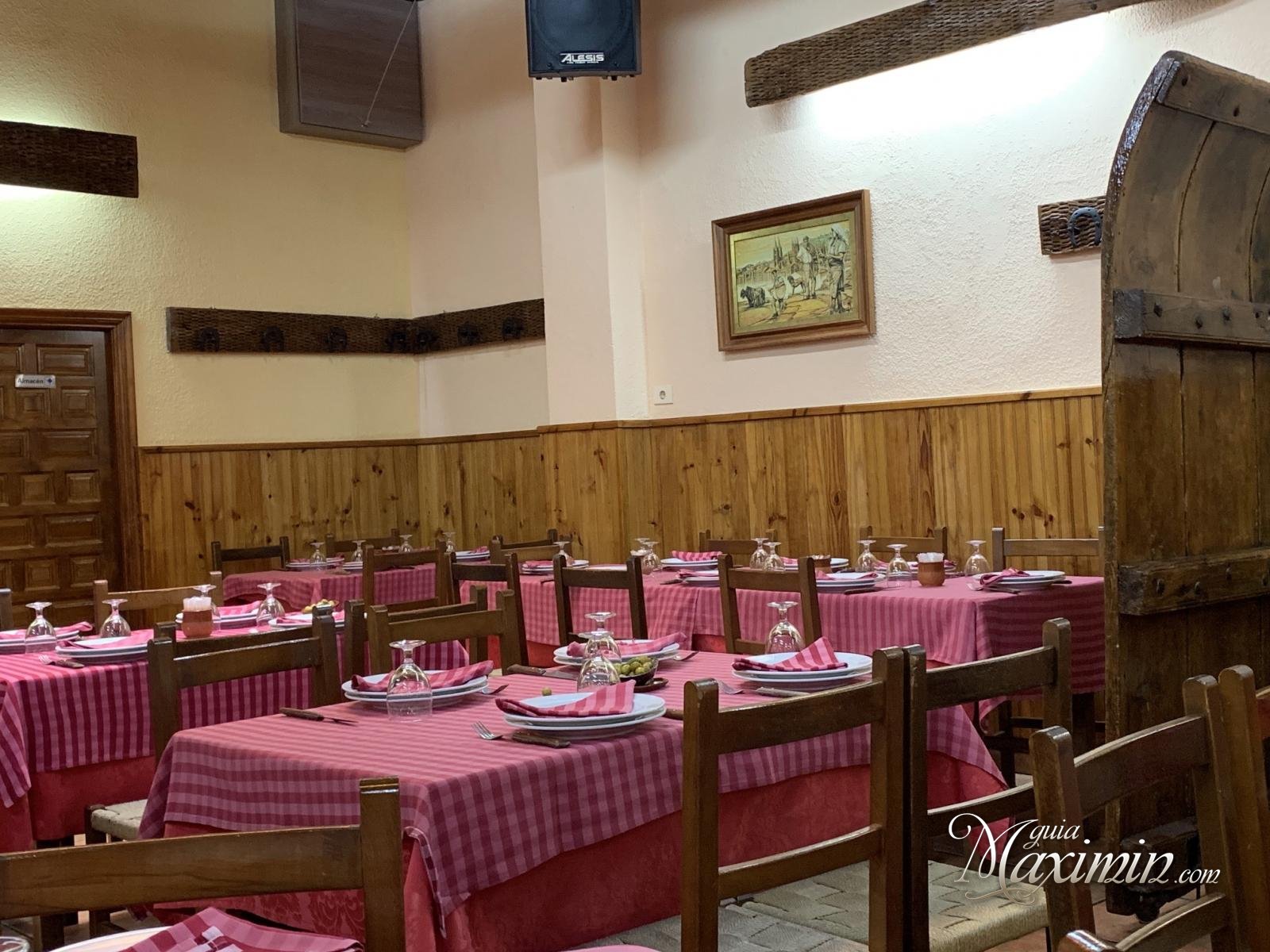 Asador Los Trillos donde el lechazo es tradición (Burgos)