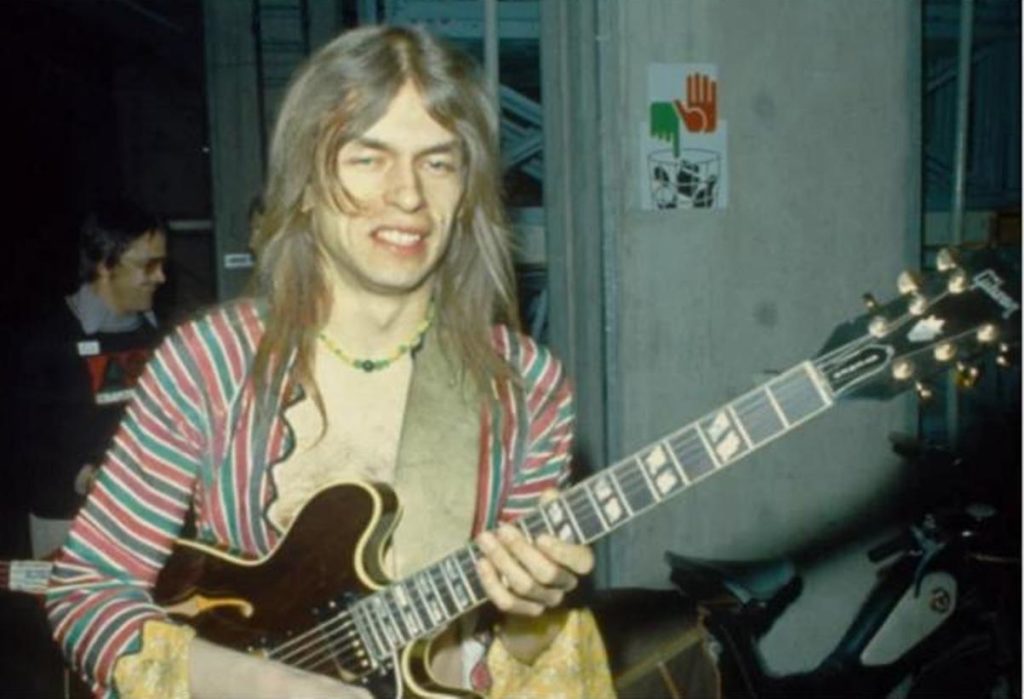 Yes: A visual biography saldrá a la venta el 9 de julio