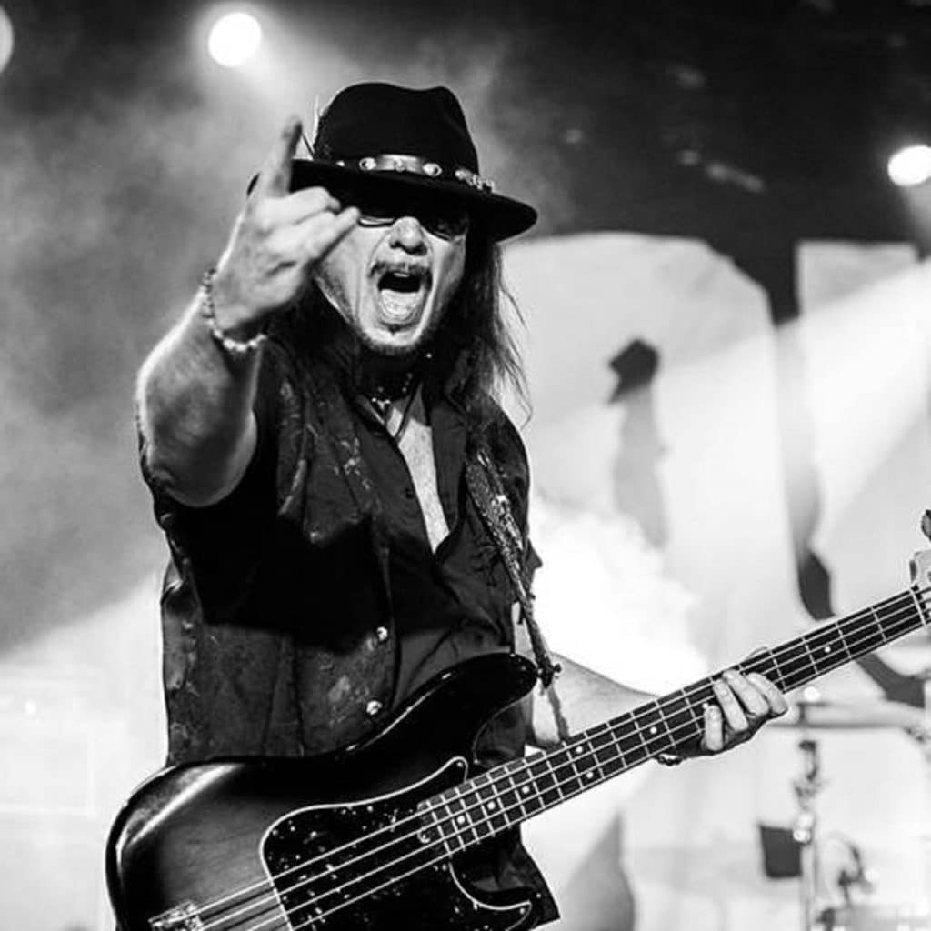 Entrevista a Chuck Wright por su disco en solitario