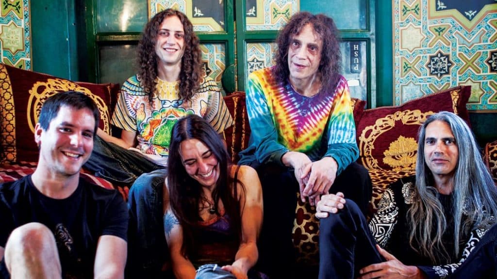 Ozric Tentacles regresan con Lotus Unfolding