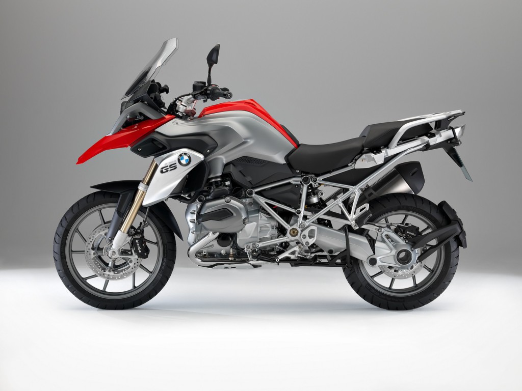 La nueva R 1200 GS ya está aquí. Acércate a probarla a tu concesionario.