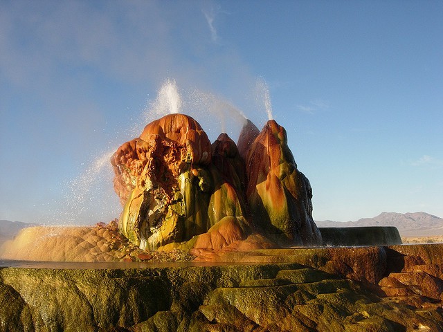 Fly Geyser, el impresionante géiser de Nevada