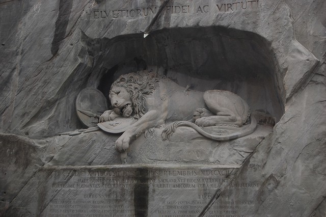 El león de Lucerna, una de las esculturas más famosas de Europa
