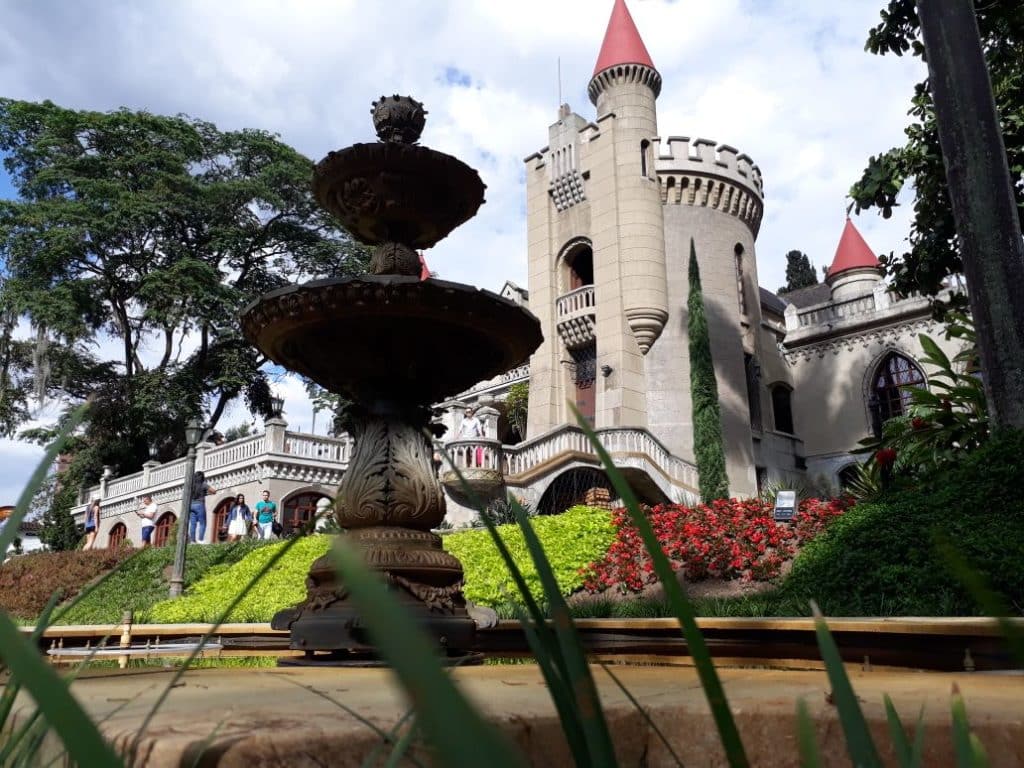 El Museo El Castillo es uno de los lugares importantes